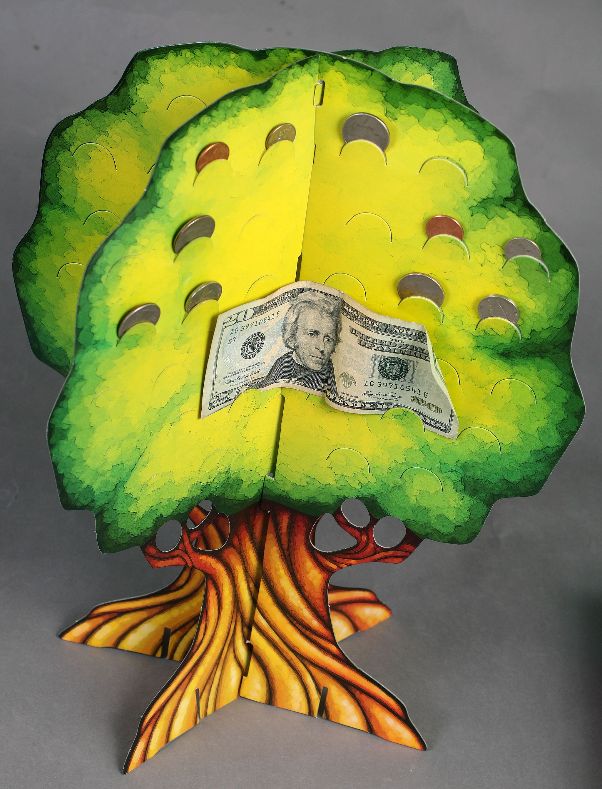 Money on tree — but just for grads | HeraldNet.com