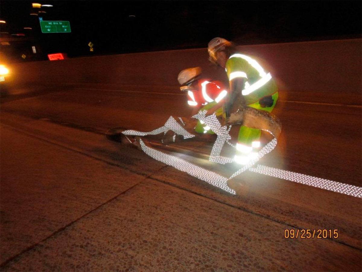 Toll lanes’ temporary striping to stick until 2-year review | HeraldNet.com