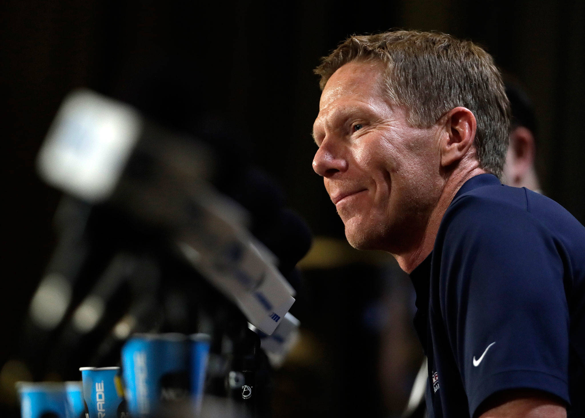 Few ‘sharing the moment’ with his mentor, former assistants | HeraldNet.com