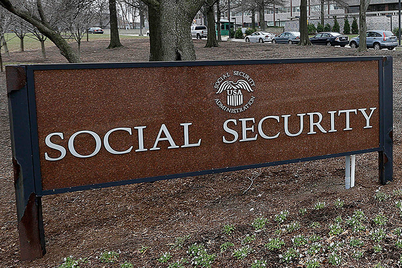 Social Security recipients will see 2 percent boost in 2018 | HeraldNet.com
