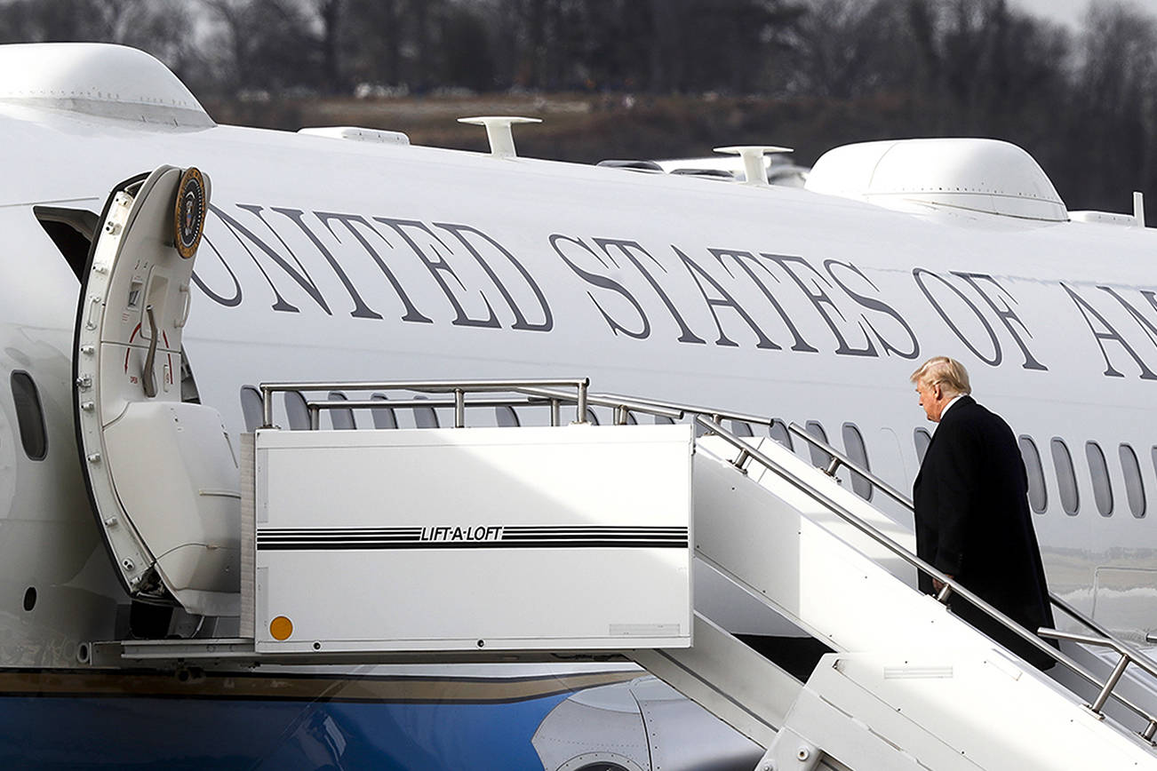 Trump’s personal pilot meets key quality for FAA job: loyalty ...