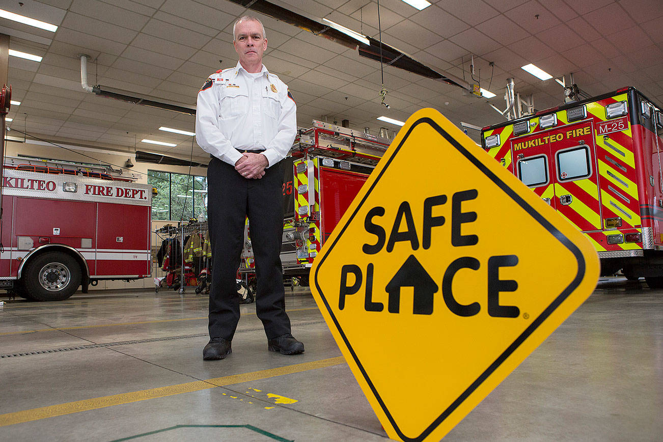 Mukilteo fire stations are the newest ‘Safe Places’ for youth ...