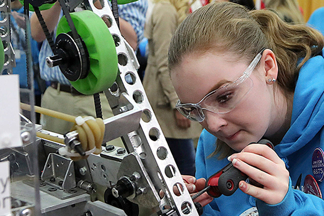 Girl power: All-female teams compete at robotics event | HeraldNet.com