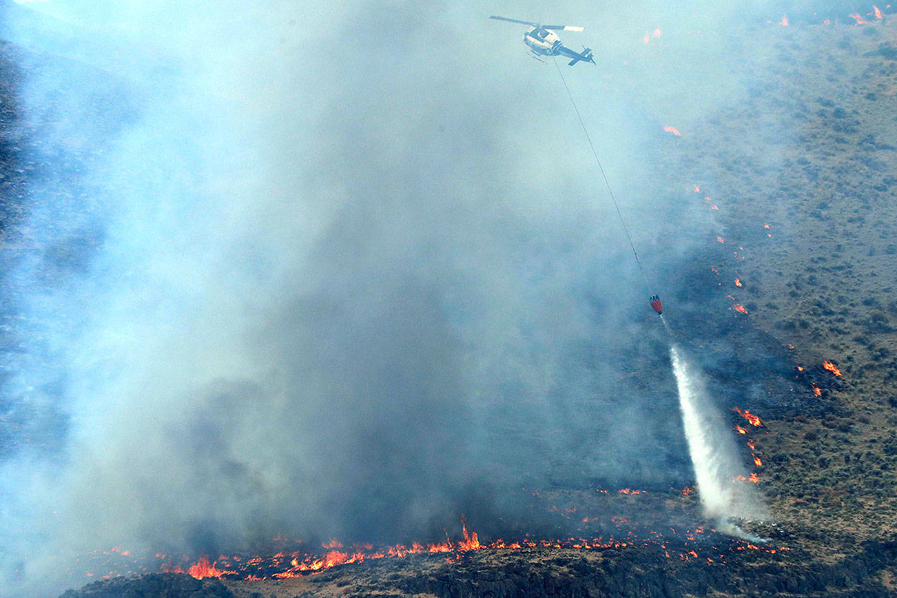 30 homes threatened by wildfire near Vantage | HeraldNet.com