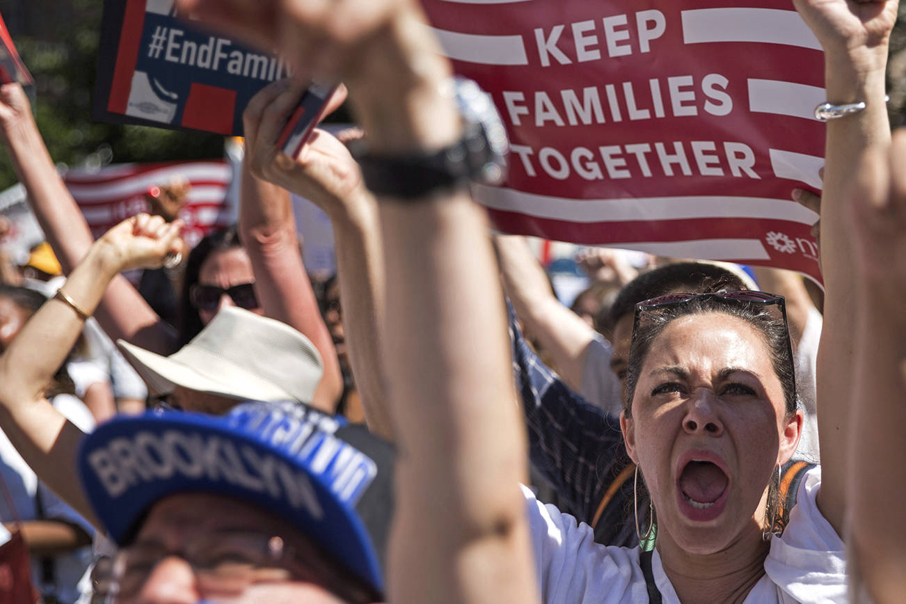 Protesters flood US cities to fight Trump immigration policy ...