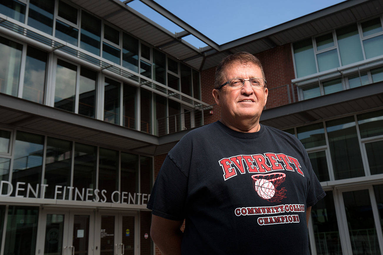 Former EvCC hoops coach has sprawling coaching tree | HeraldNet.com