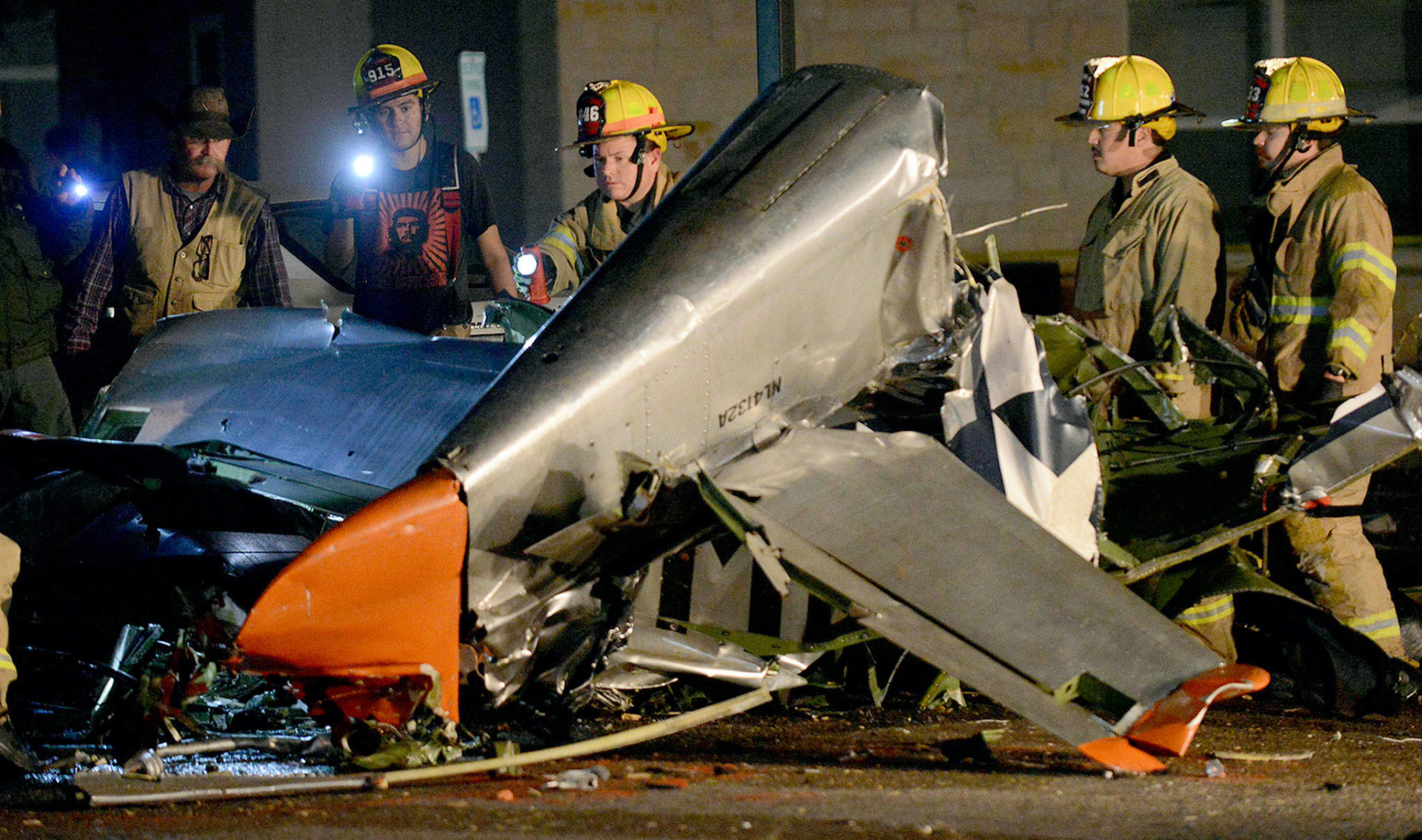 World War II pilot killed in vintage airplane crash in Texas ...