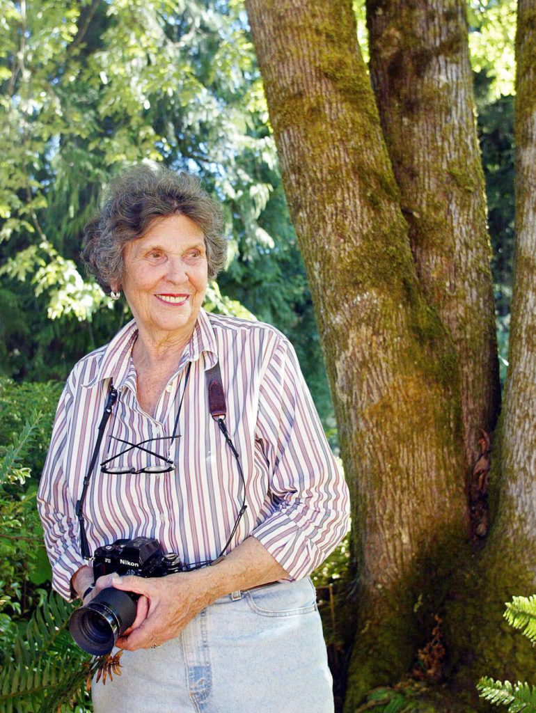 Memorial for noted photographer Mary Randlett set for Sunday ...