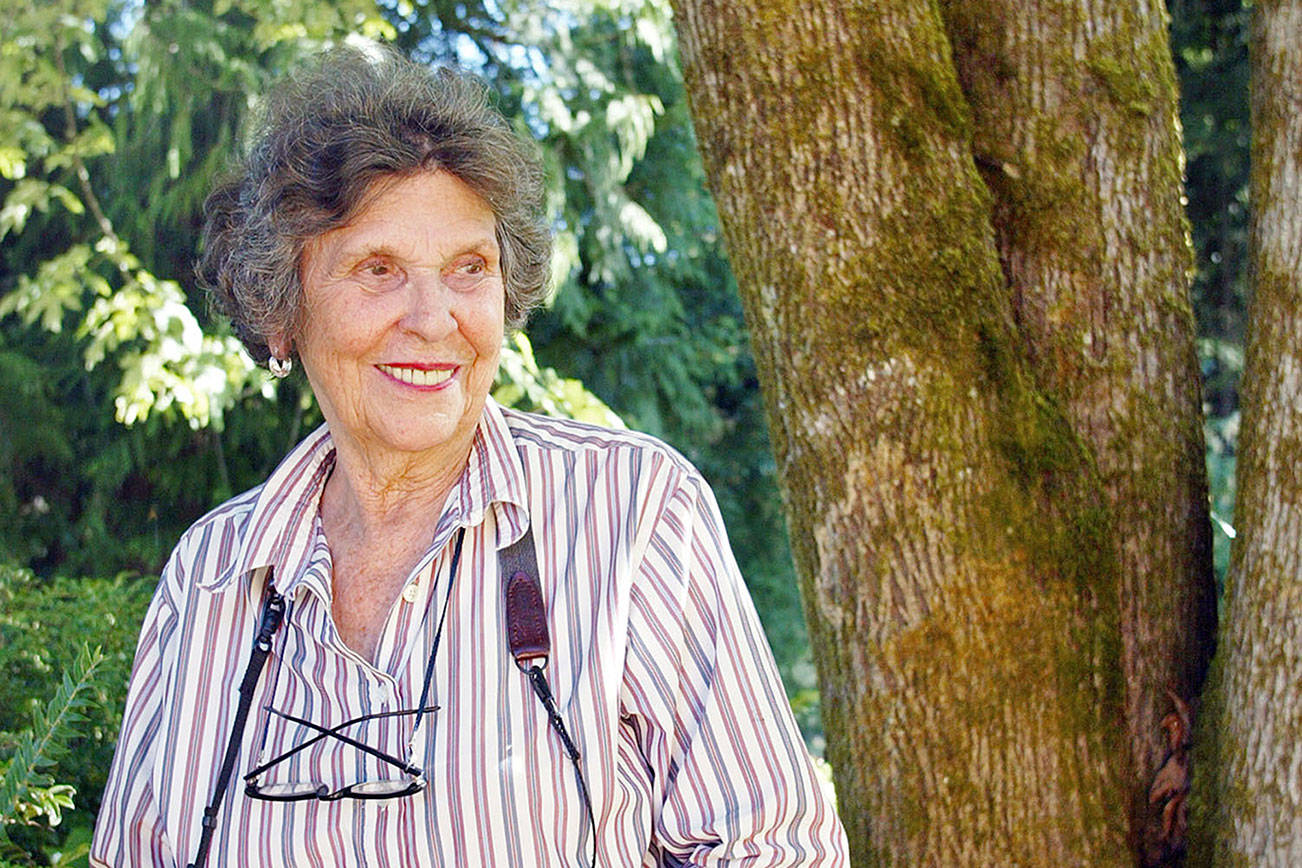 Memorial for noted photographer Mary Randlett set for Sunday ...
