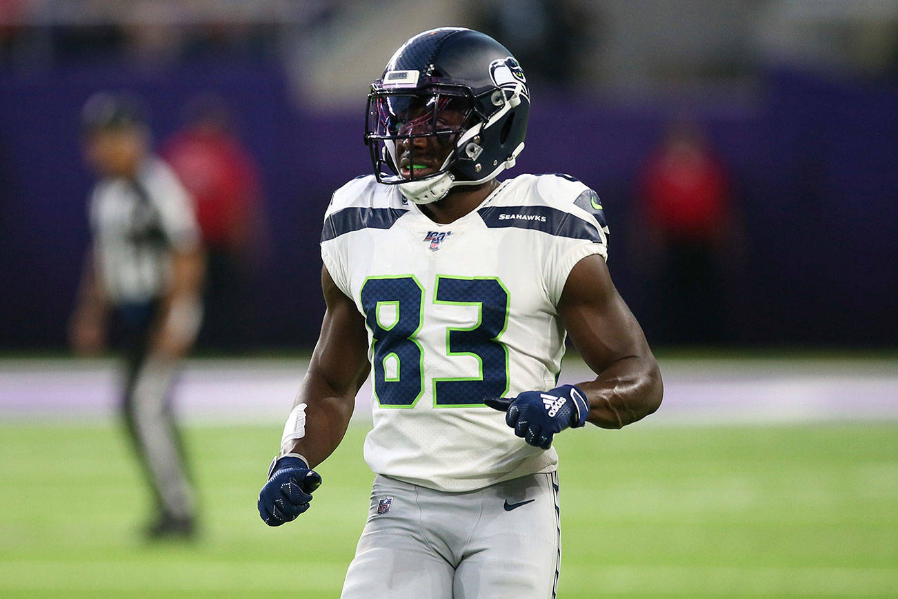Seahawks’ Moore ‘out for a while’ with shoulder injury | HeraldNet.com