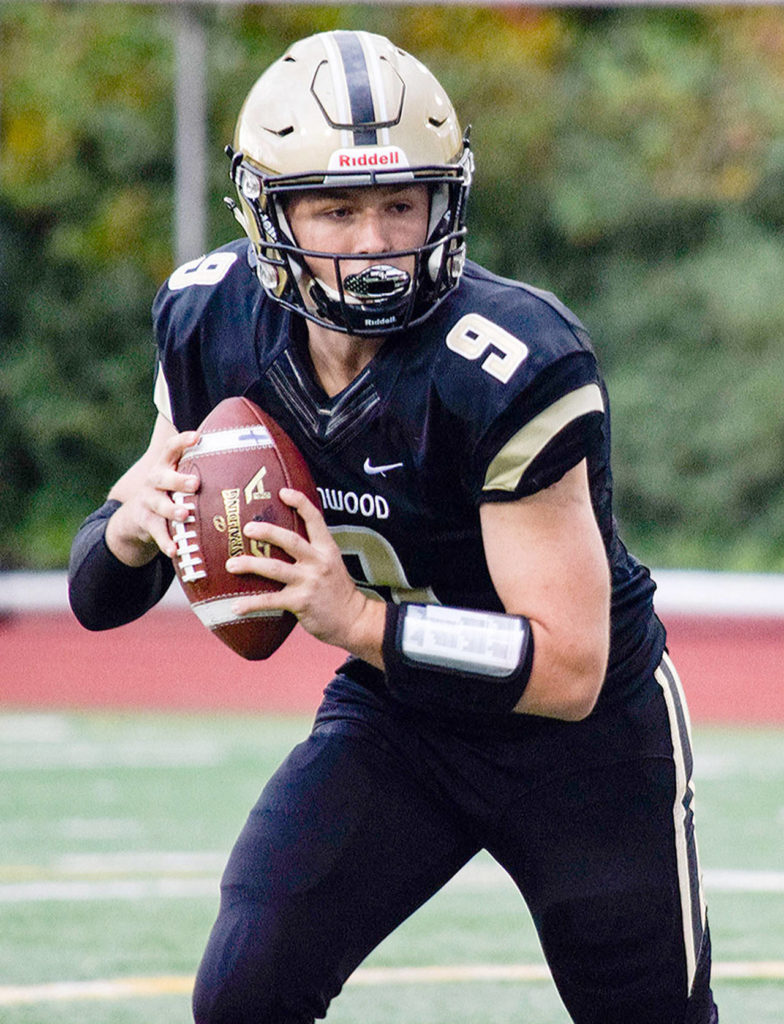 Resurgent Lynnwood football team winning games, having fun | HeraldNet.com