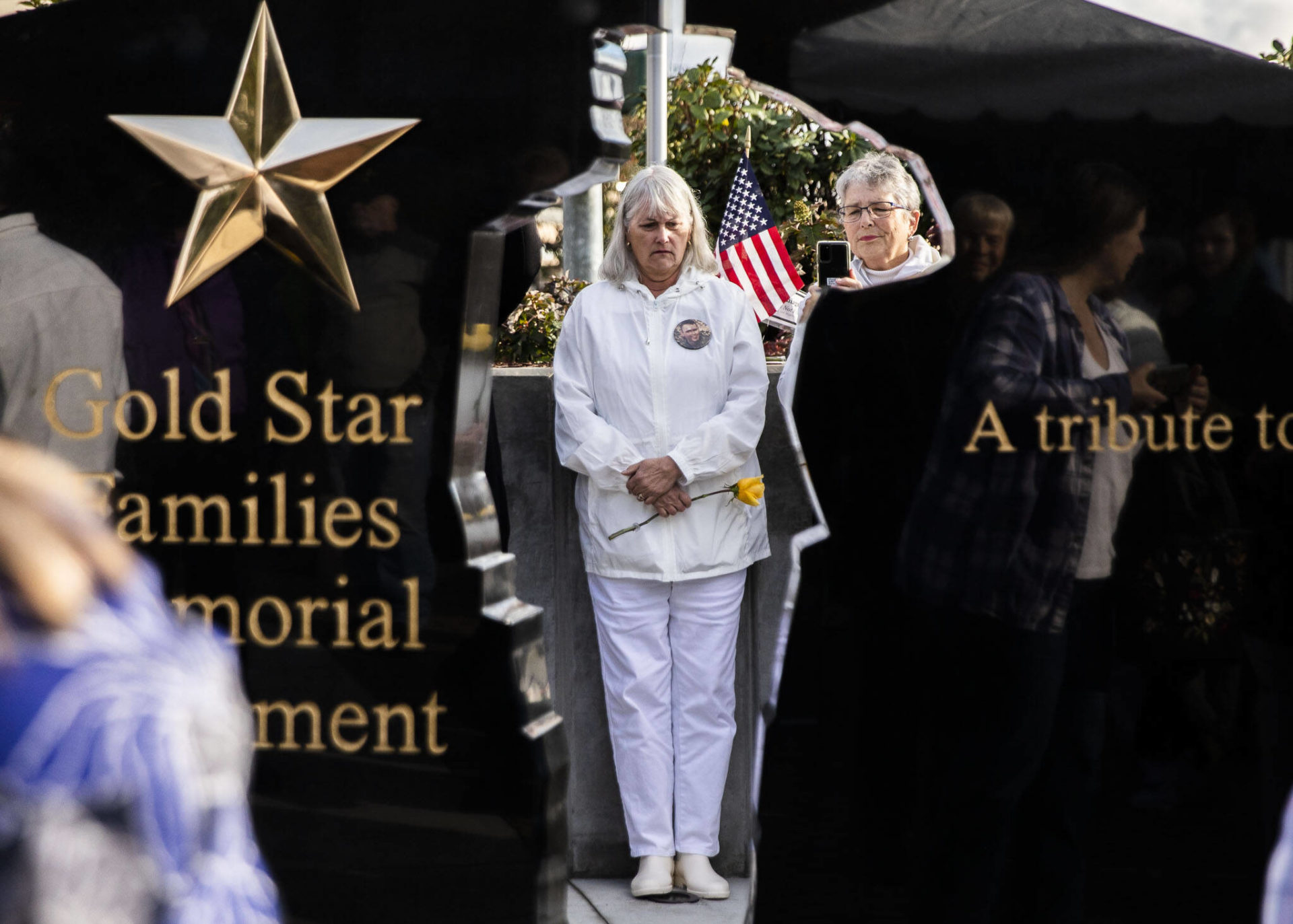 Unveiling of new Gold Star Families monument moved onlookers to tears ...