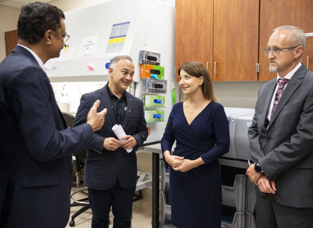 In Shoreline visit, CDC director spotlights vaccines, new COVID booster ...