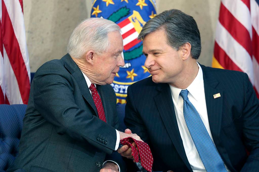 Wray installed as FBI director, replaces fired Comey | HeraldNet.com