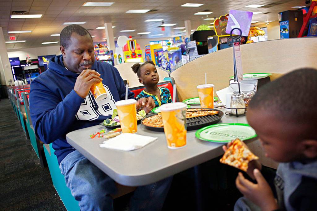 Chuck E. Cheese returning to public trading after 5 years | HeraldNet.com