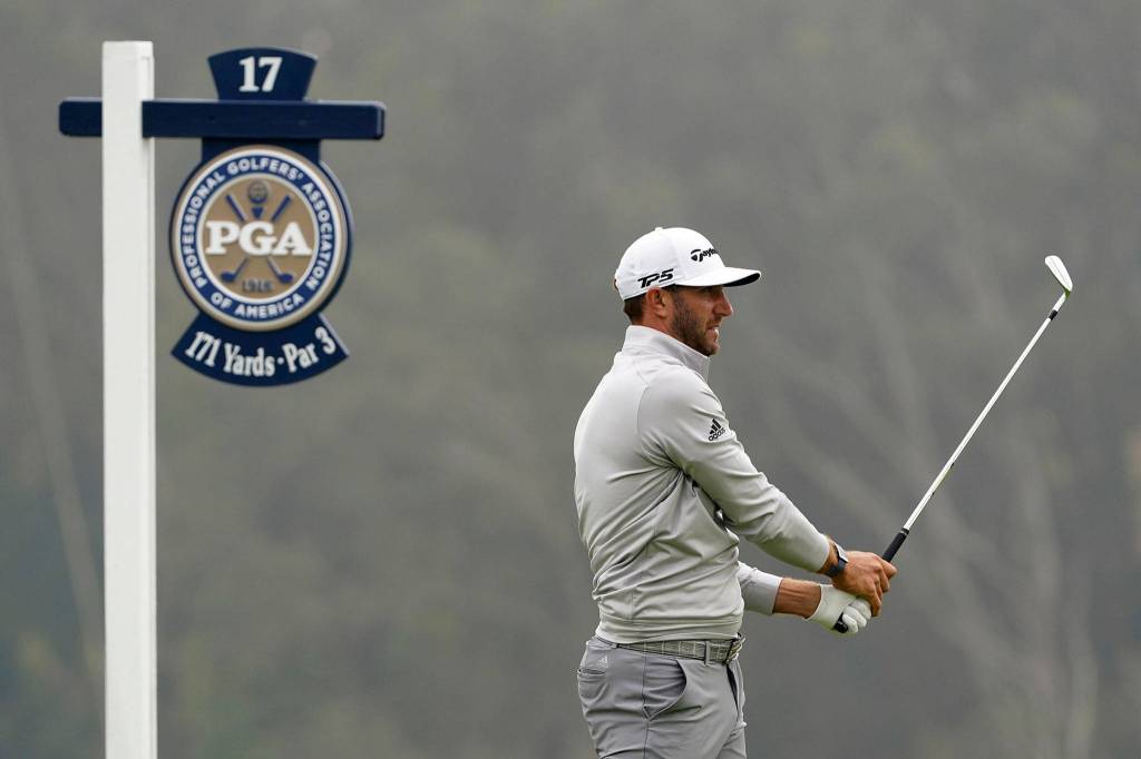 Dustin Johnson emerges from a pack to lead PGA Championship | HeraldNet.com
