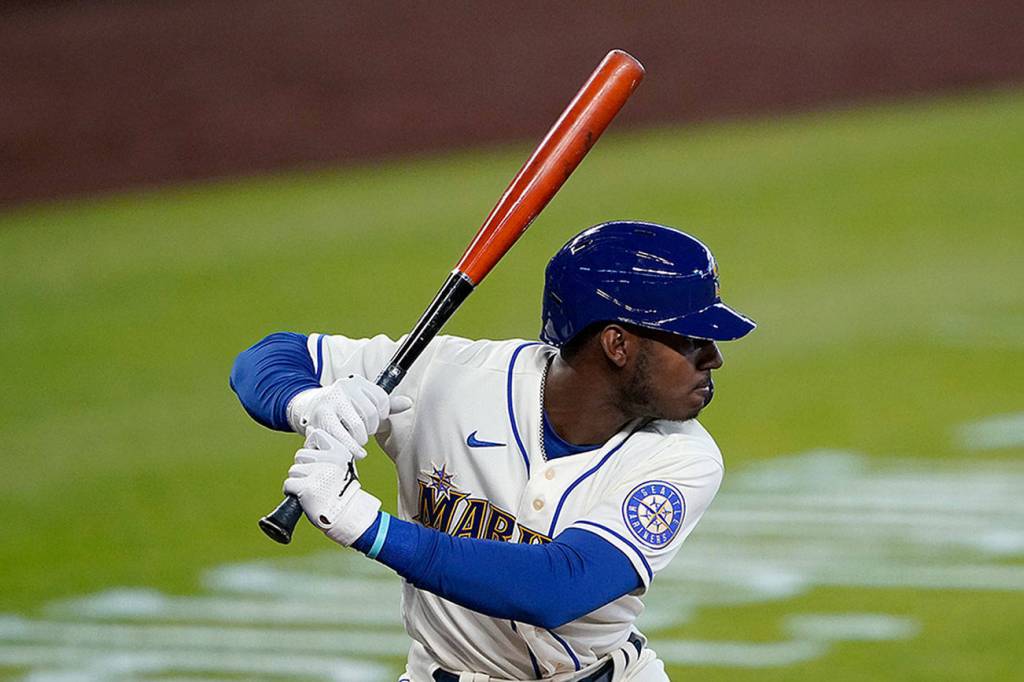 Seattle Mariners CF Kyle Lewis named AL Rookie of the Year | HeraldNet.com