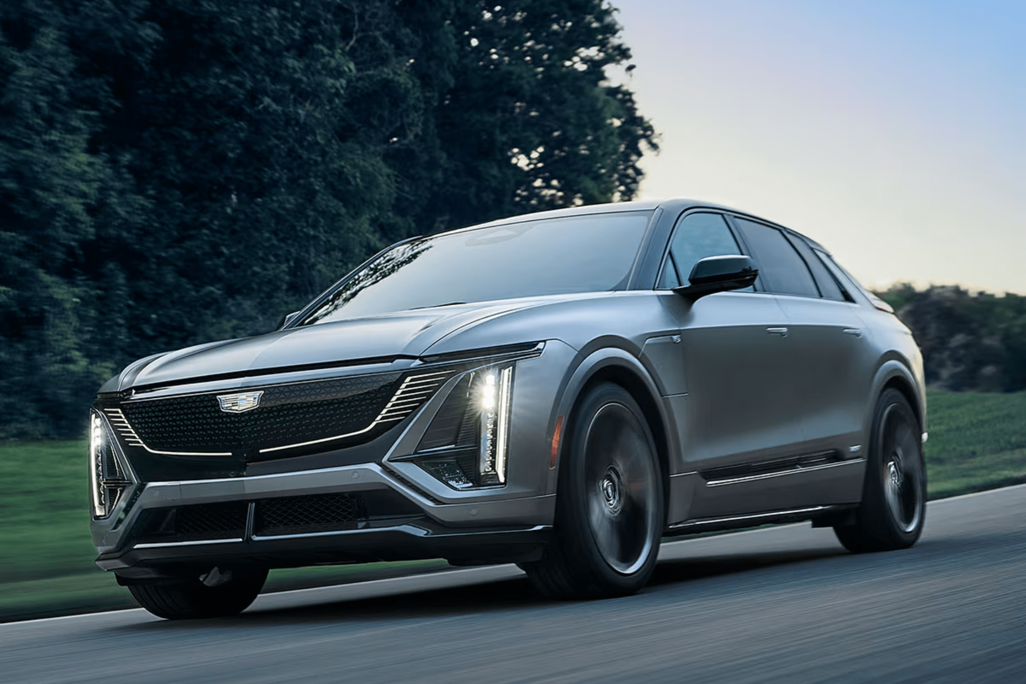 Cadillac Introduces First-Ever V-Series All-Electric: LYRIQ Performance ...