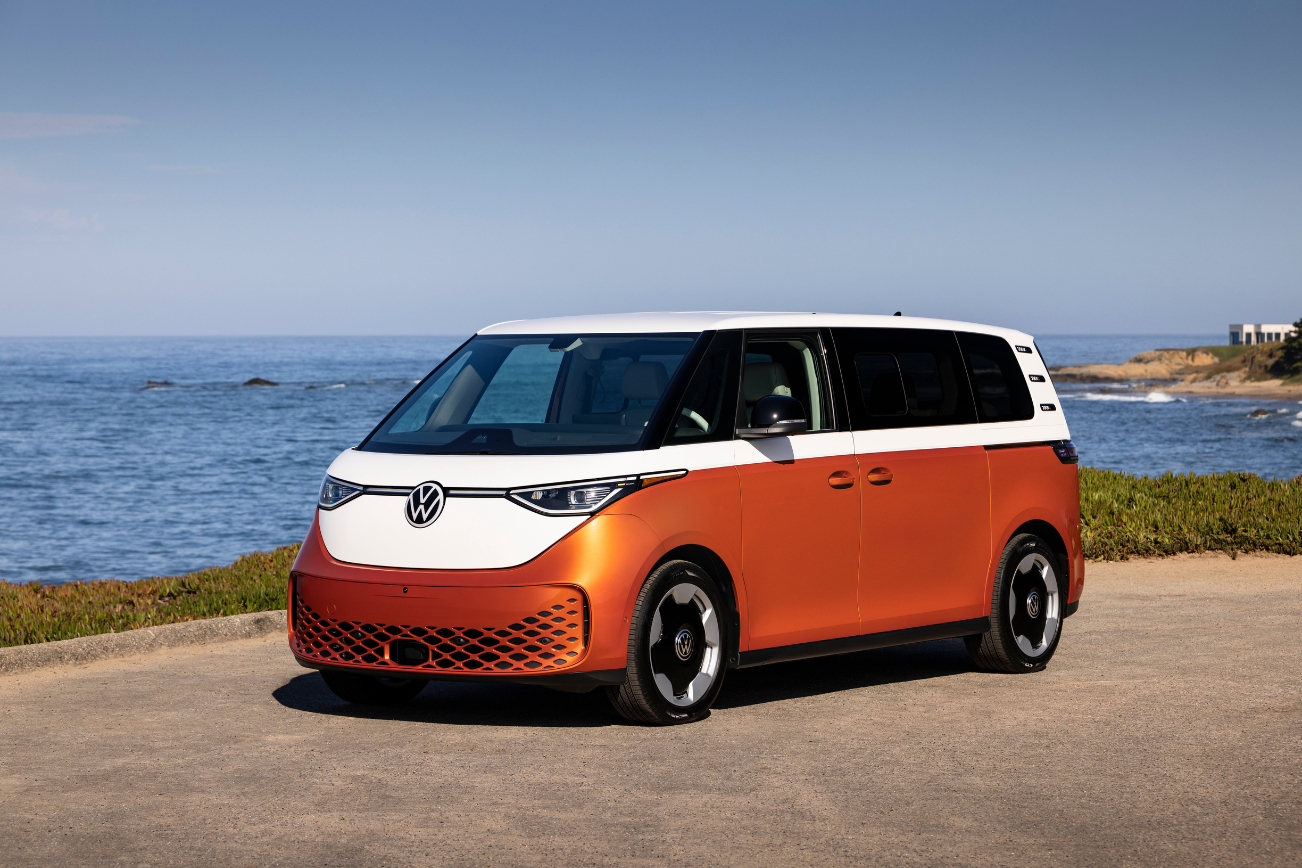 2025 Volkswagen ID. Buzz is an irresistible throwback | HeraldNet.com