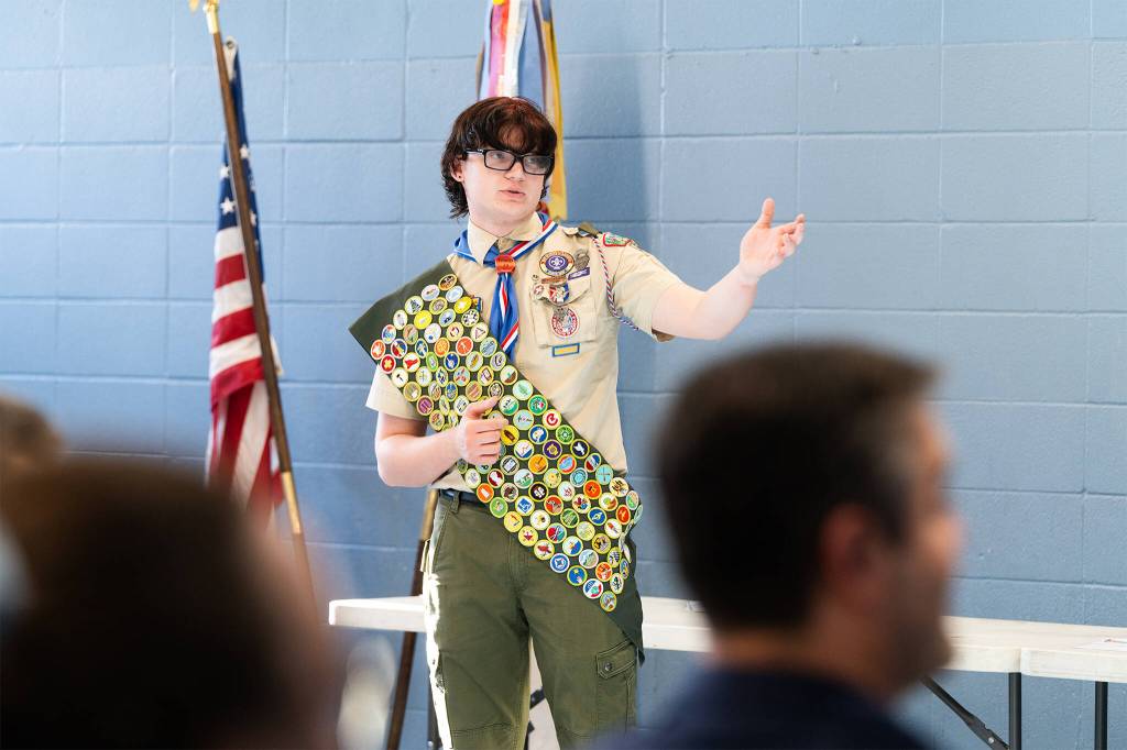 Lynnwood Eagle Scout celebrates earning every merit badge | HeraldNet.com